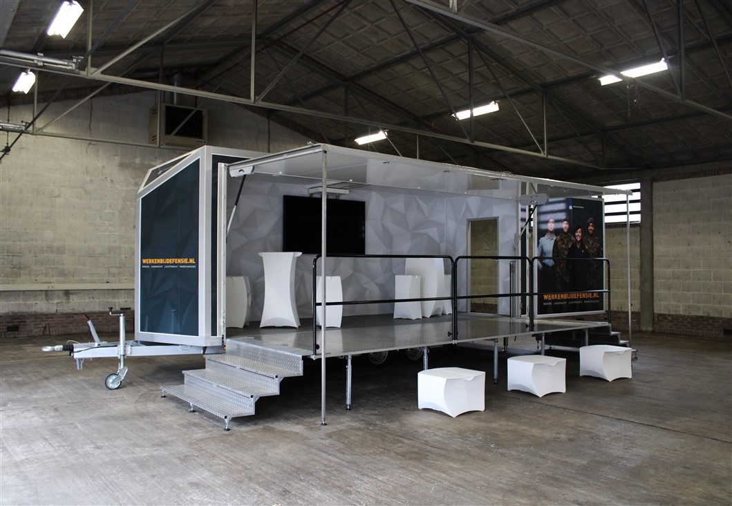 Unieke trailer bestickering voor Werken Bij Defensie | project | ddreklame